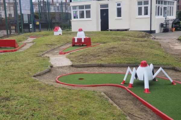 Whats on Offer – Little Links Golf Stannes